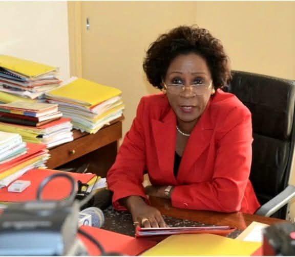Procès des Bongo : Me Gisèle Eyue Békalé dénonce une justice précipitée ...